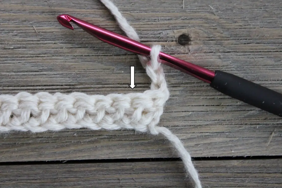 Easy Crocheted Grain Sack Pillow - The Knotted Nest