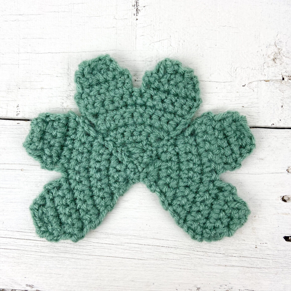 Crochet Shamrock Garland Free Pattern - The Knotted Nest